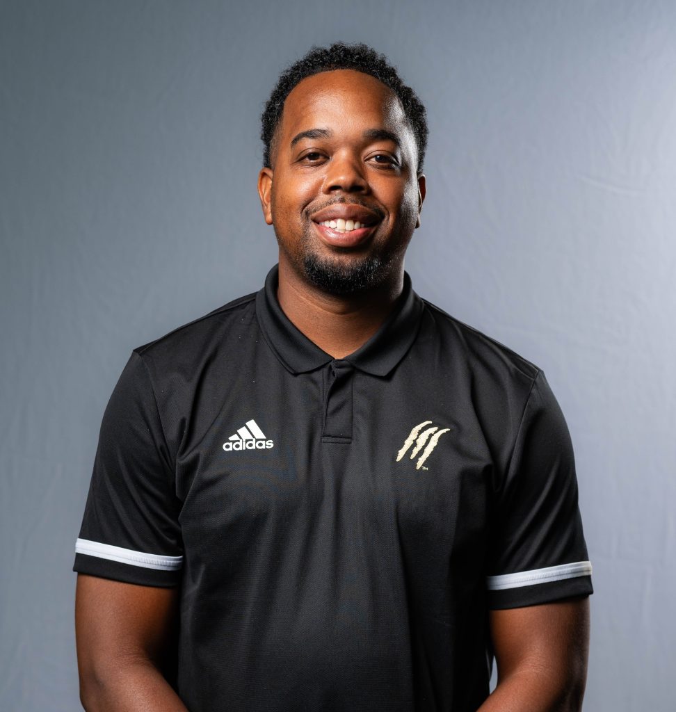 Girls Basketball – BA Tiger Sports